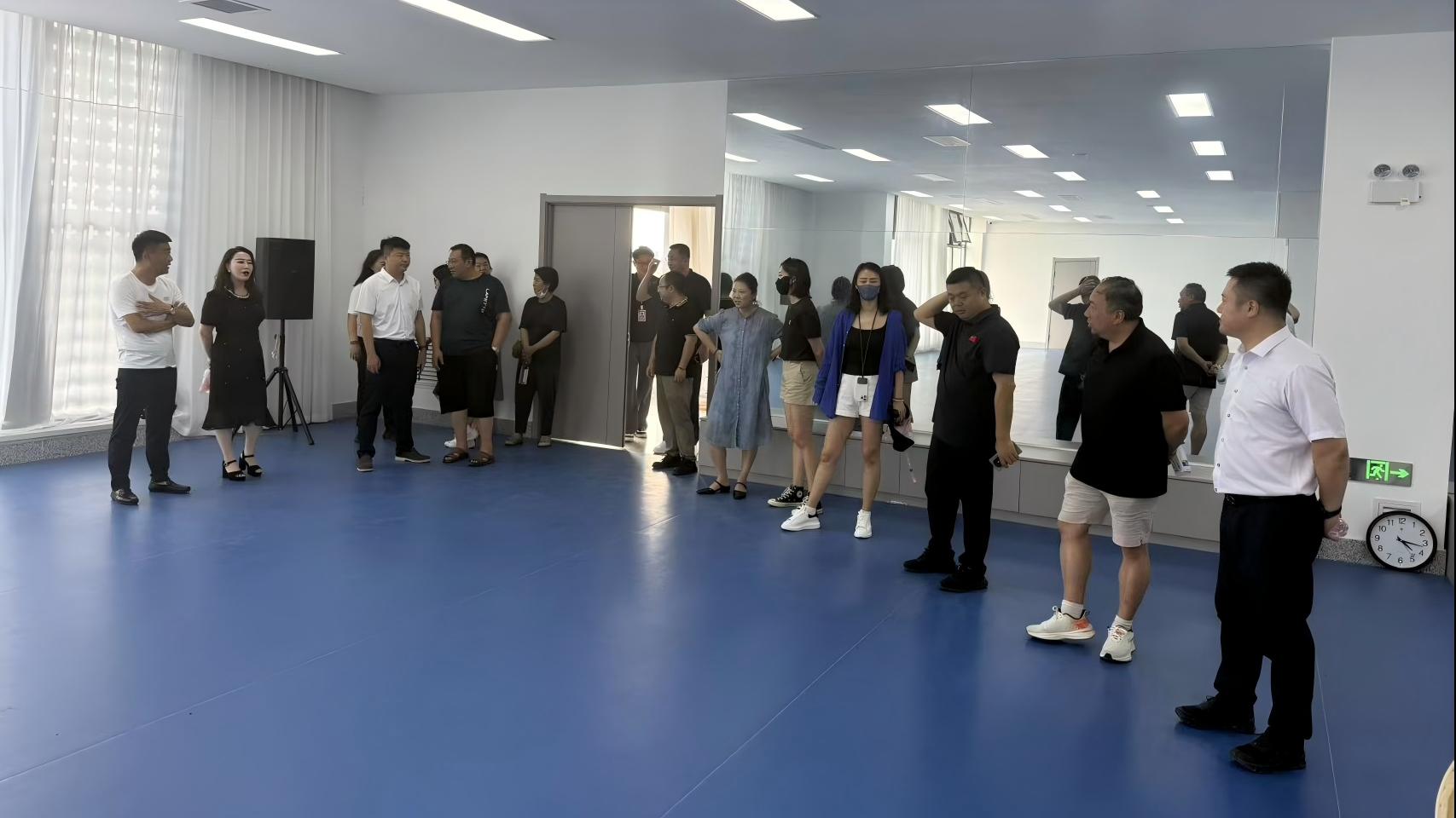 学校赴珲春市开展校地校企合作对接活动-长春大学